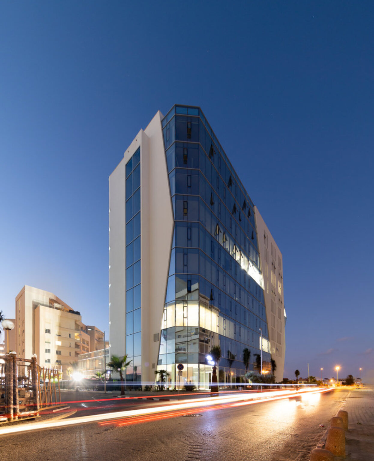 The Screen Office | ARK-architecture + AUDA – Arch2O.com