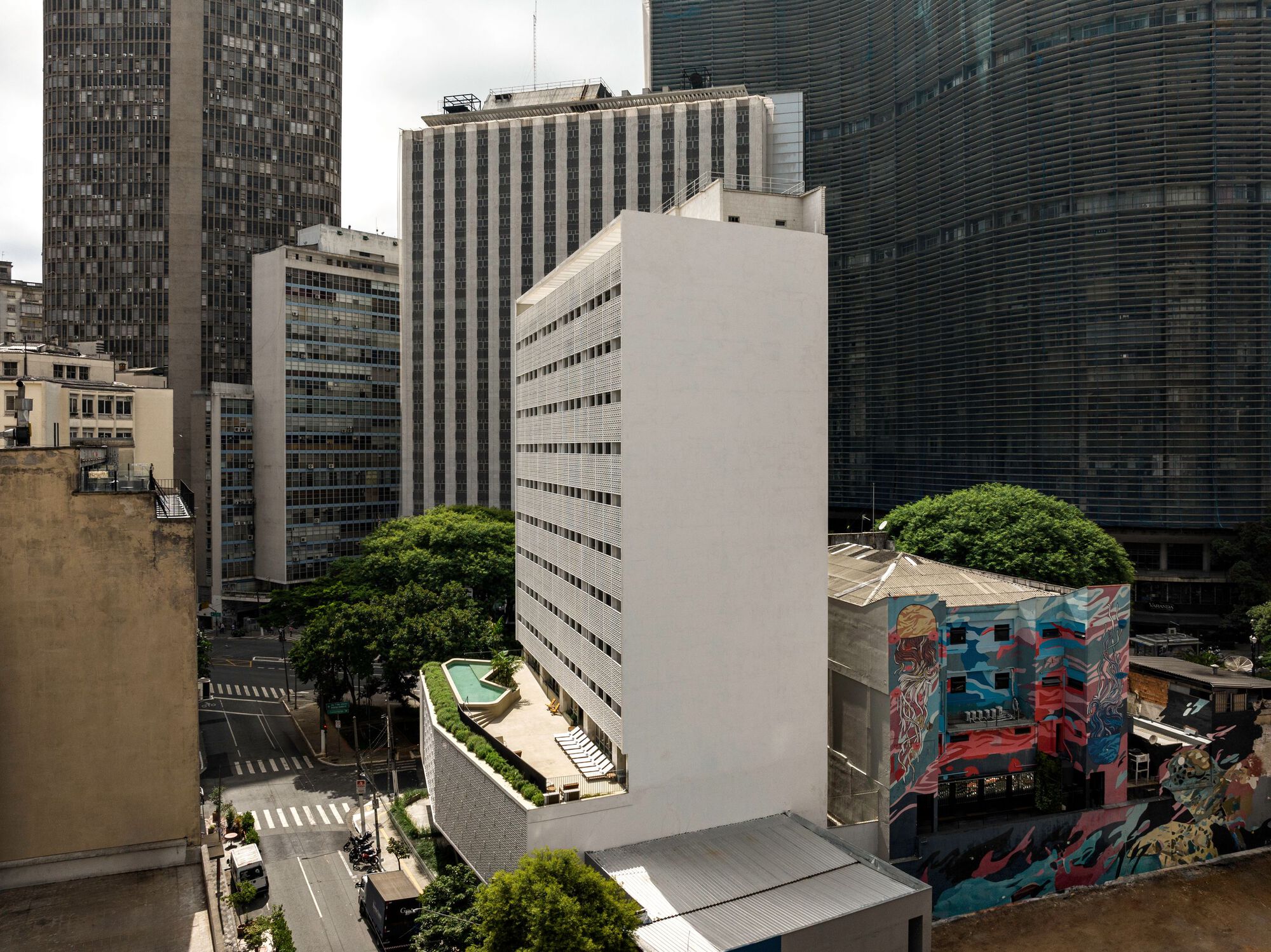 Renata Building | Metro Arquitetos - Arch2O.com