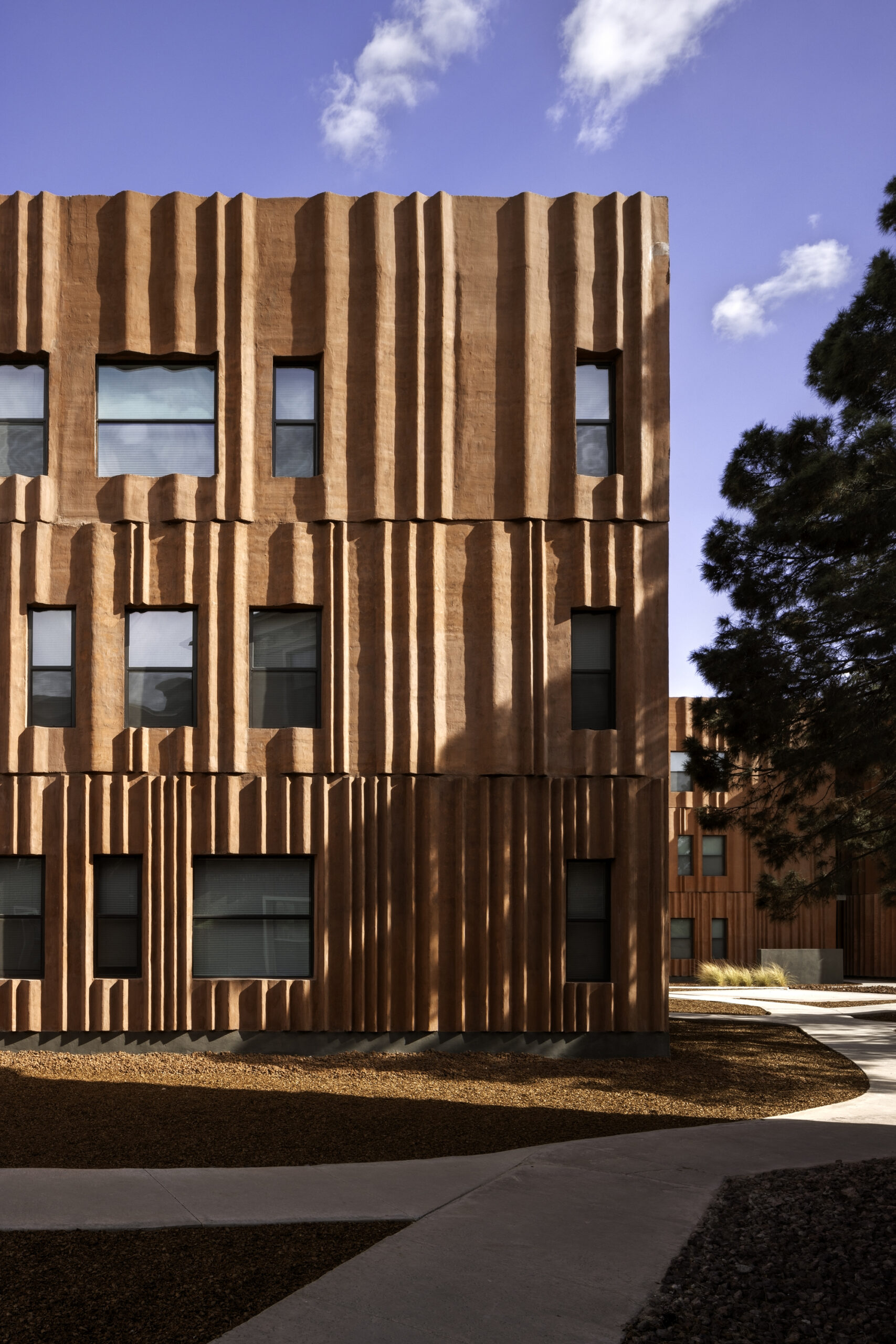 RT2 Apartments | Jorge Urias Studio - Arch2O.com