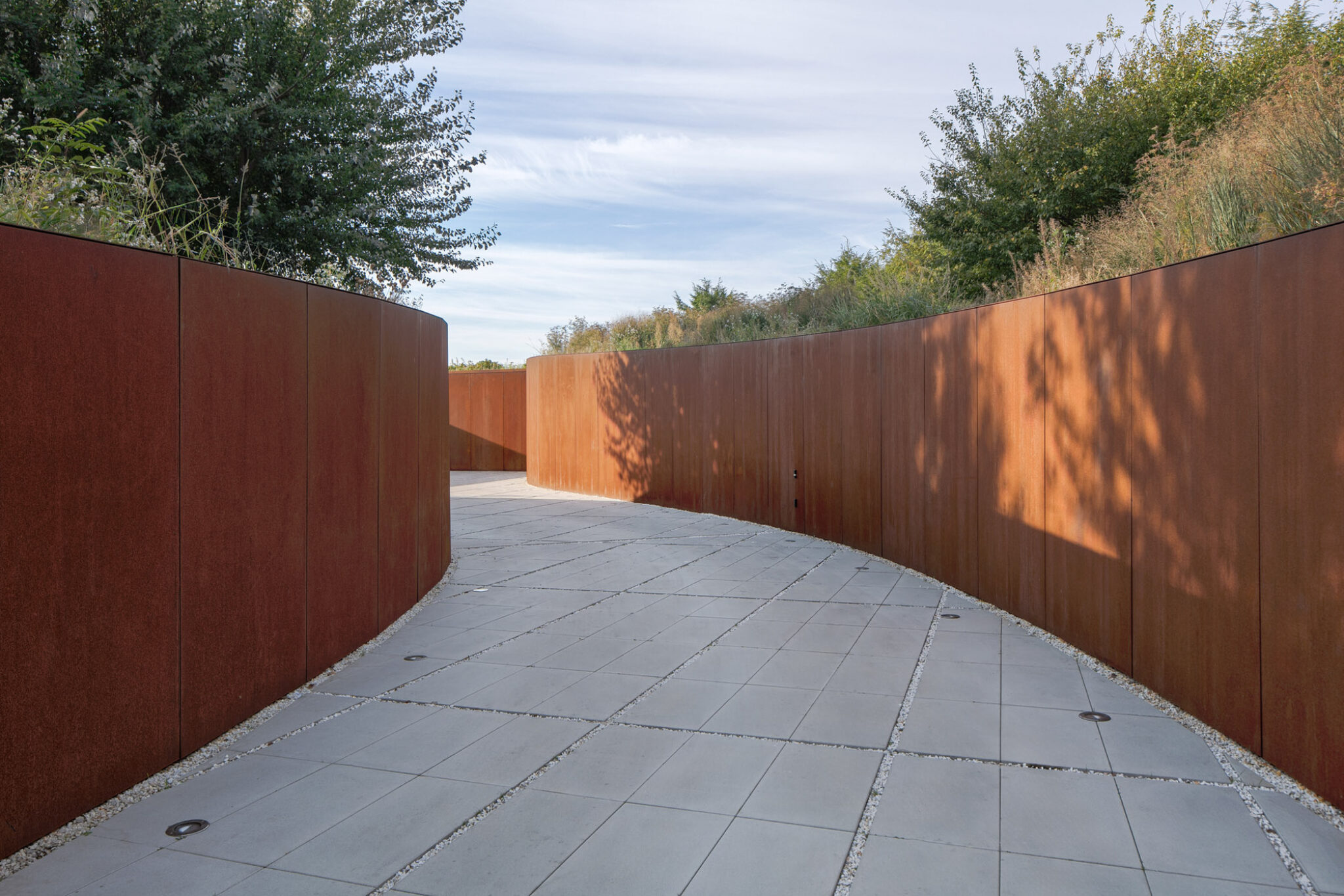 House in the Slope | 77 Studio architecture - Arch2O.com