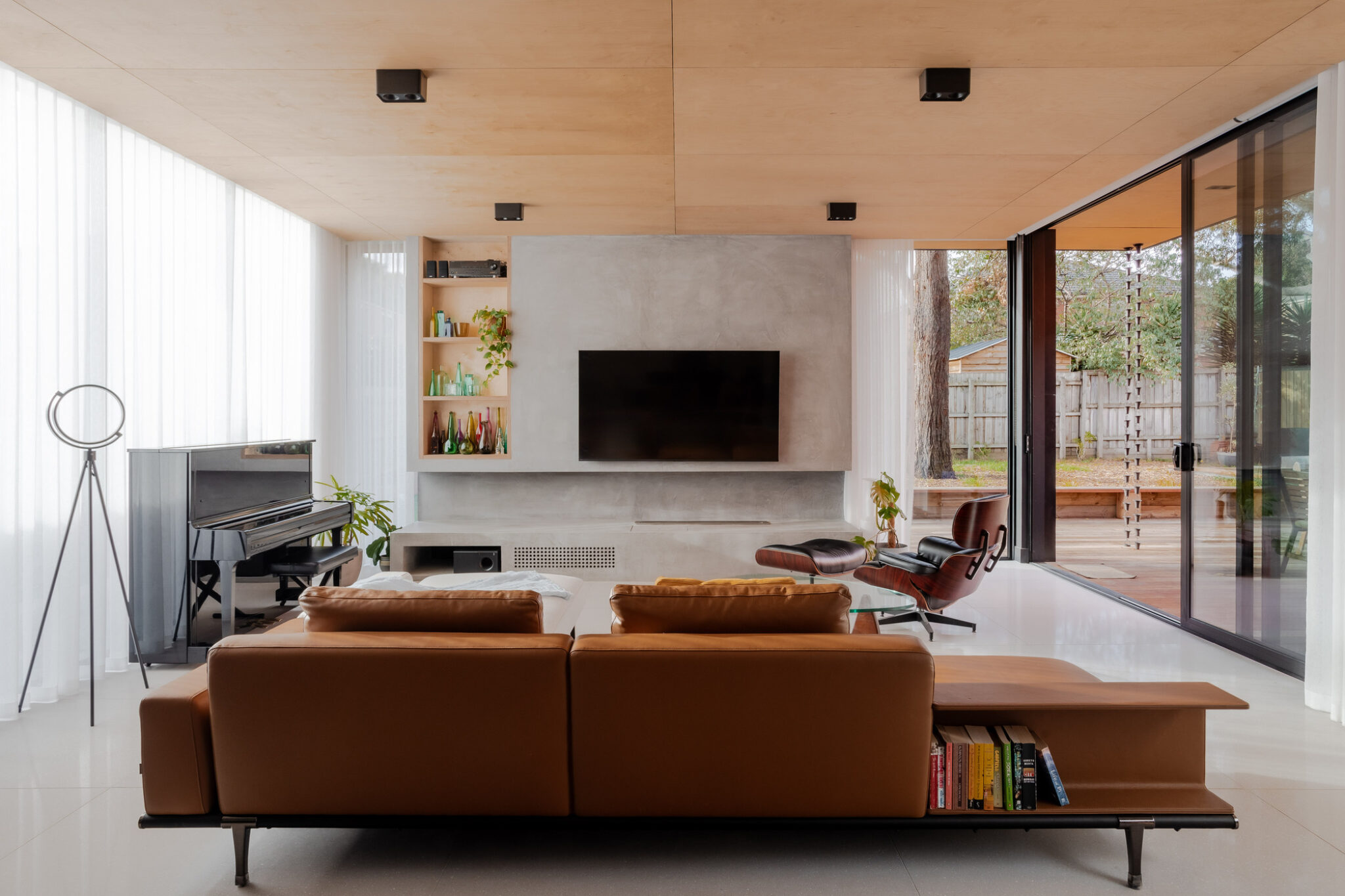 Mahogany House | R ARCHITECTURE – Arch2O.com