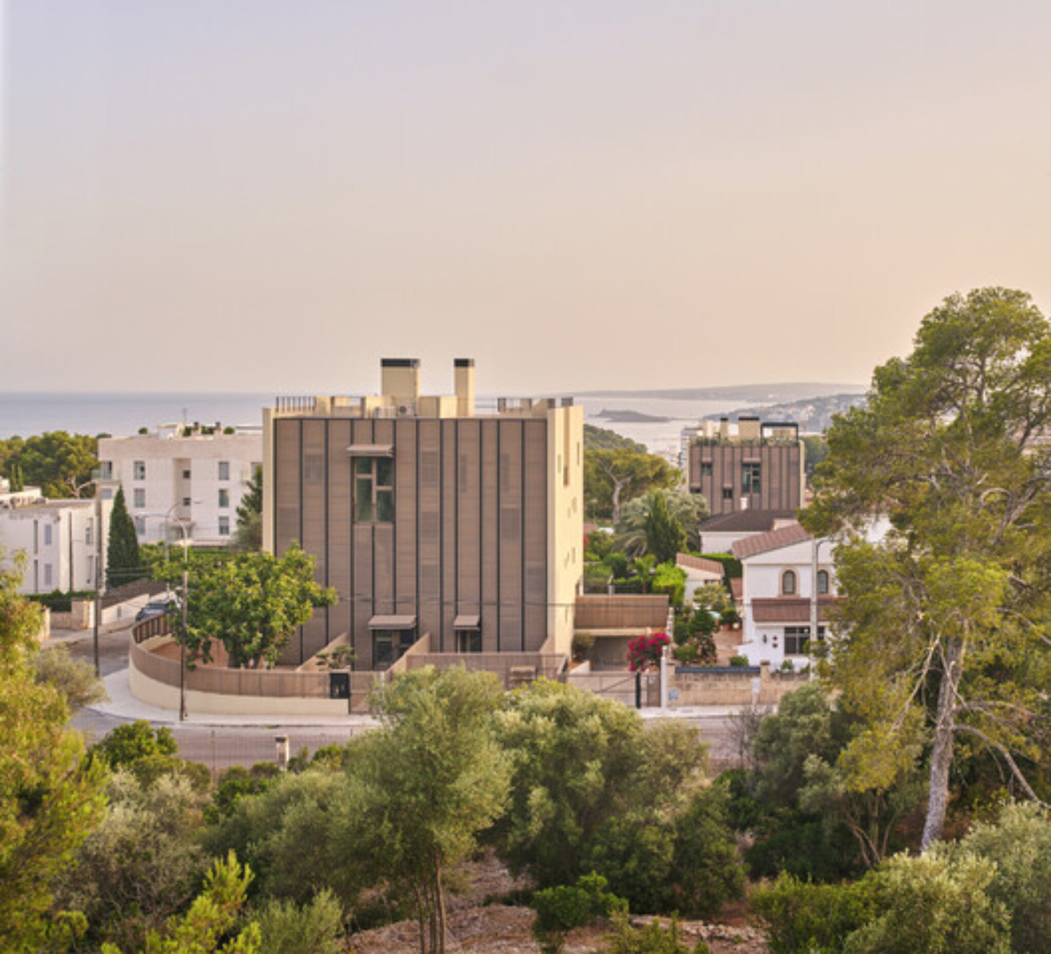 Paral-lel Building | OHLAB - Arch2O.com