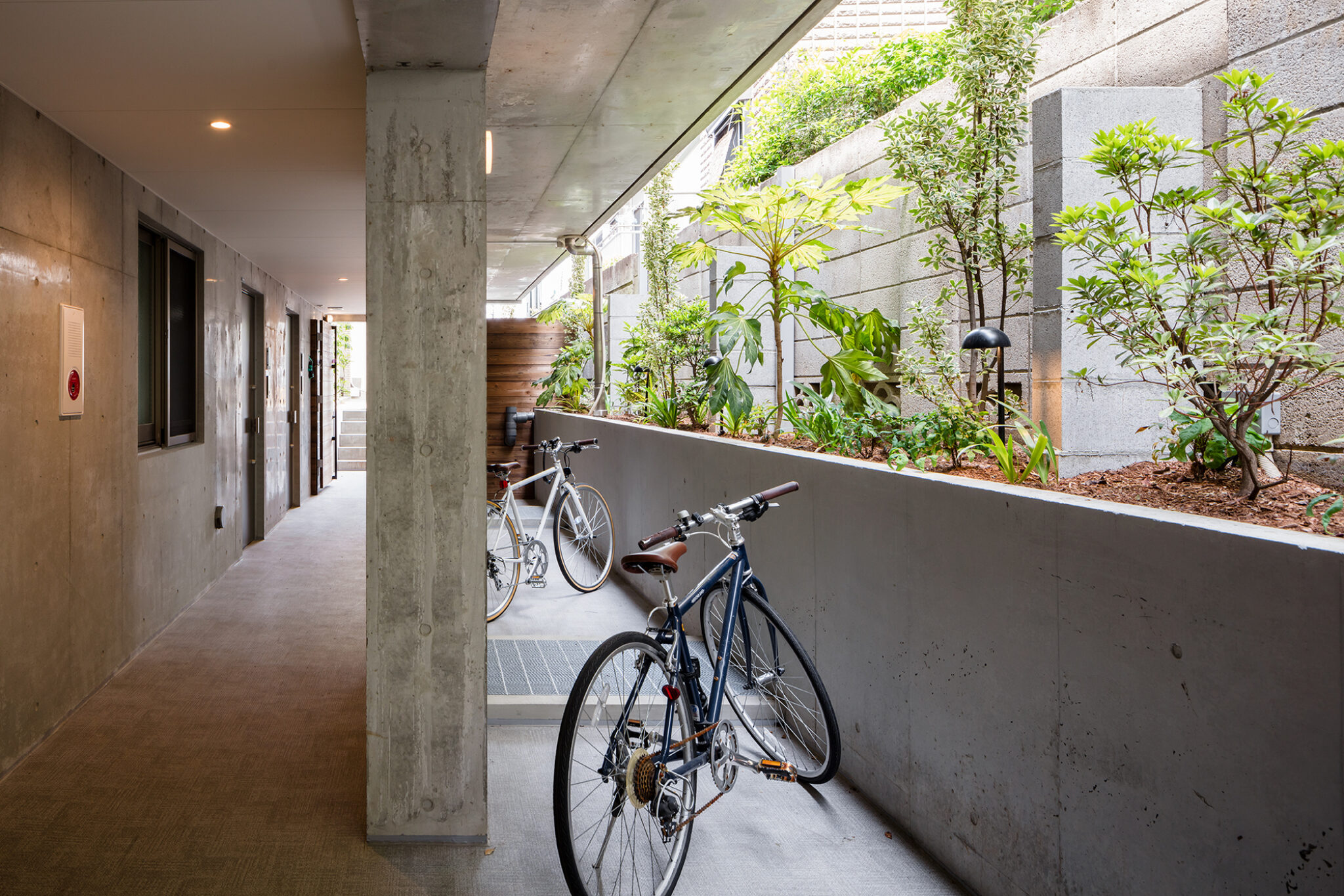 HANEGI PLUS House | Furuya Design Architecture Office - Arch2O.com