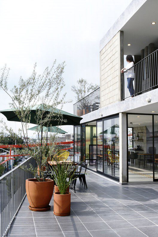 BitLoft Building | em-estudio - Arch2O.com