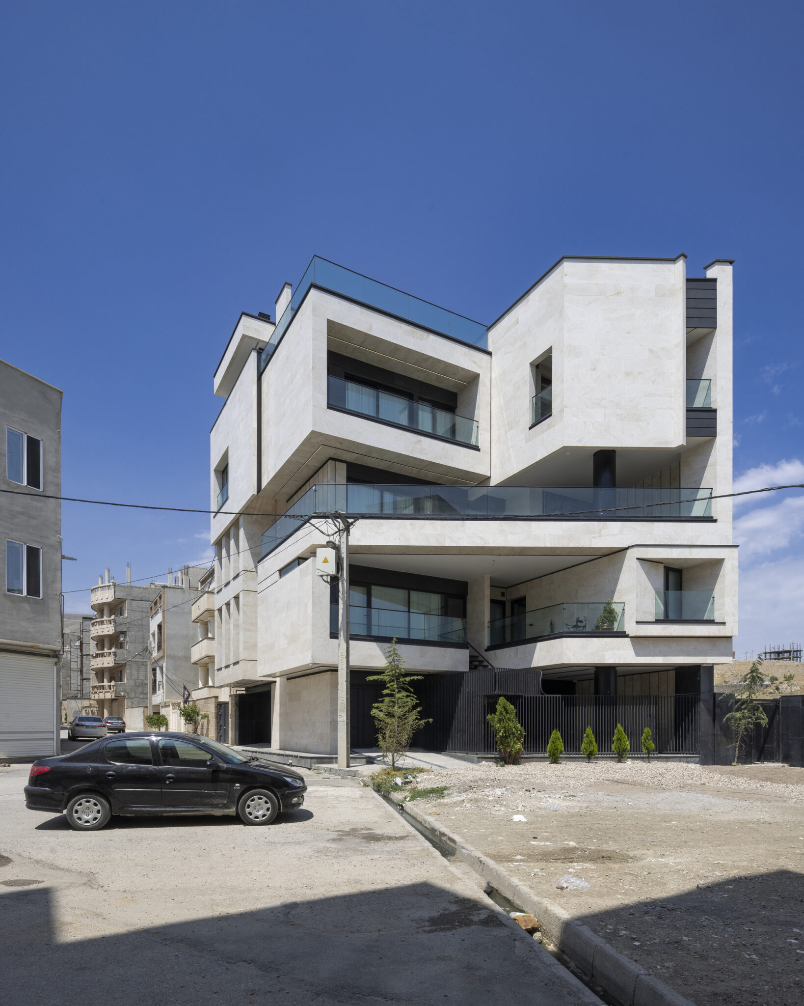 Doa Residential Building | White Cube Atelier - Arch2O.com