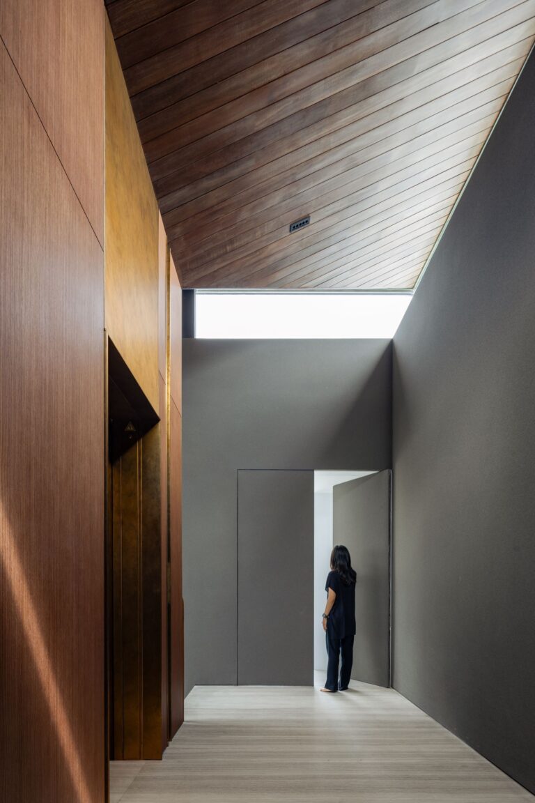 From Inside Looking Out House | K-Thengono Design Studio - Arch2O.com