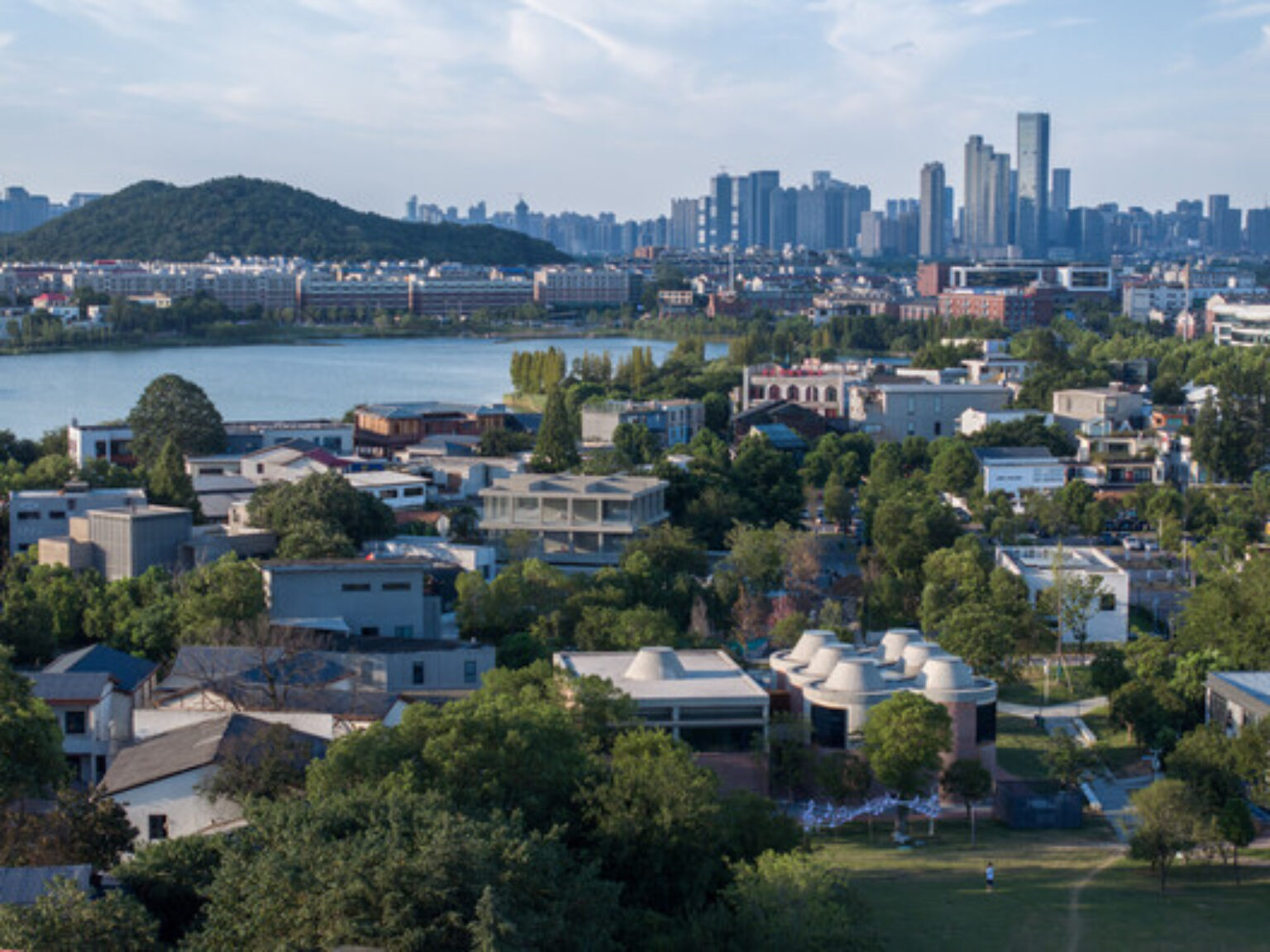 Straw Stack Space in Houhu Art Park | WCY Regional Studio - Arch2O.com