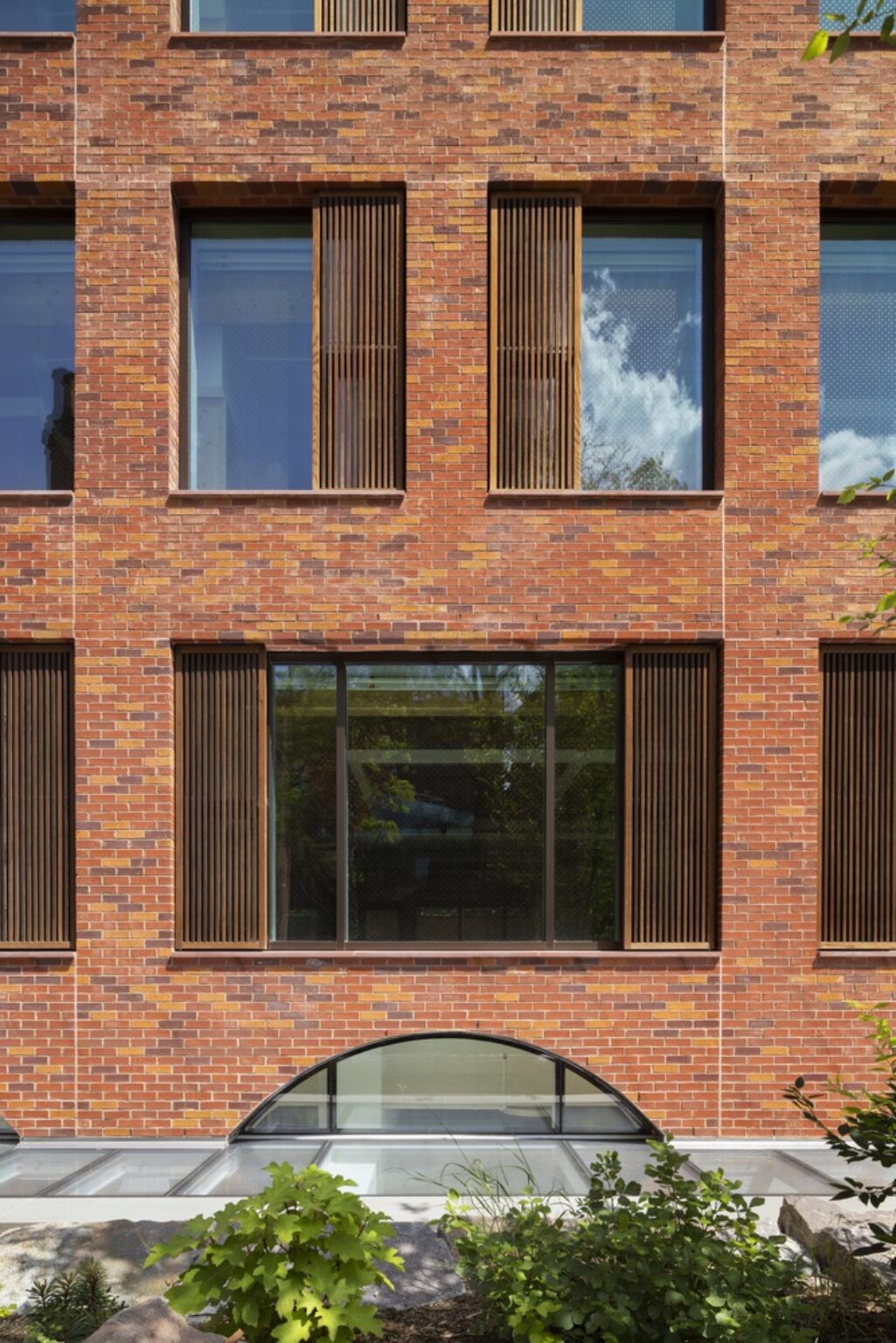 The Packer Collegiate Institute Garden House School | WXY Architecture ...
