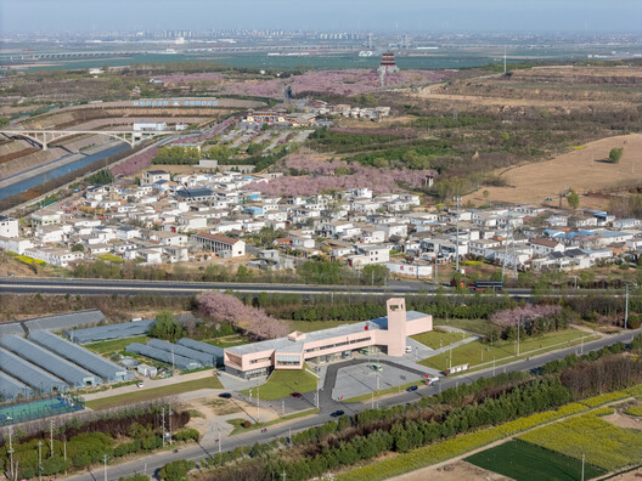 The Xue Village Community and Tourist Service Center | Studio 10 ...