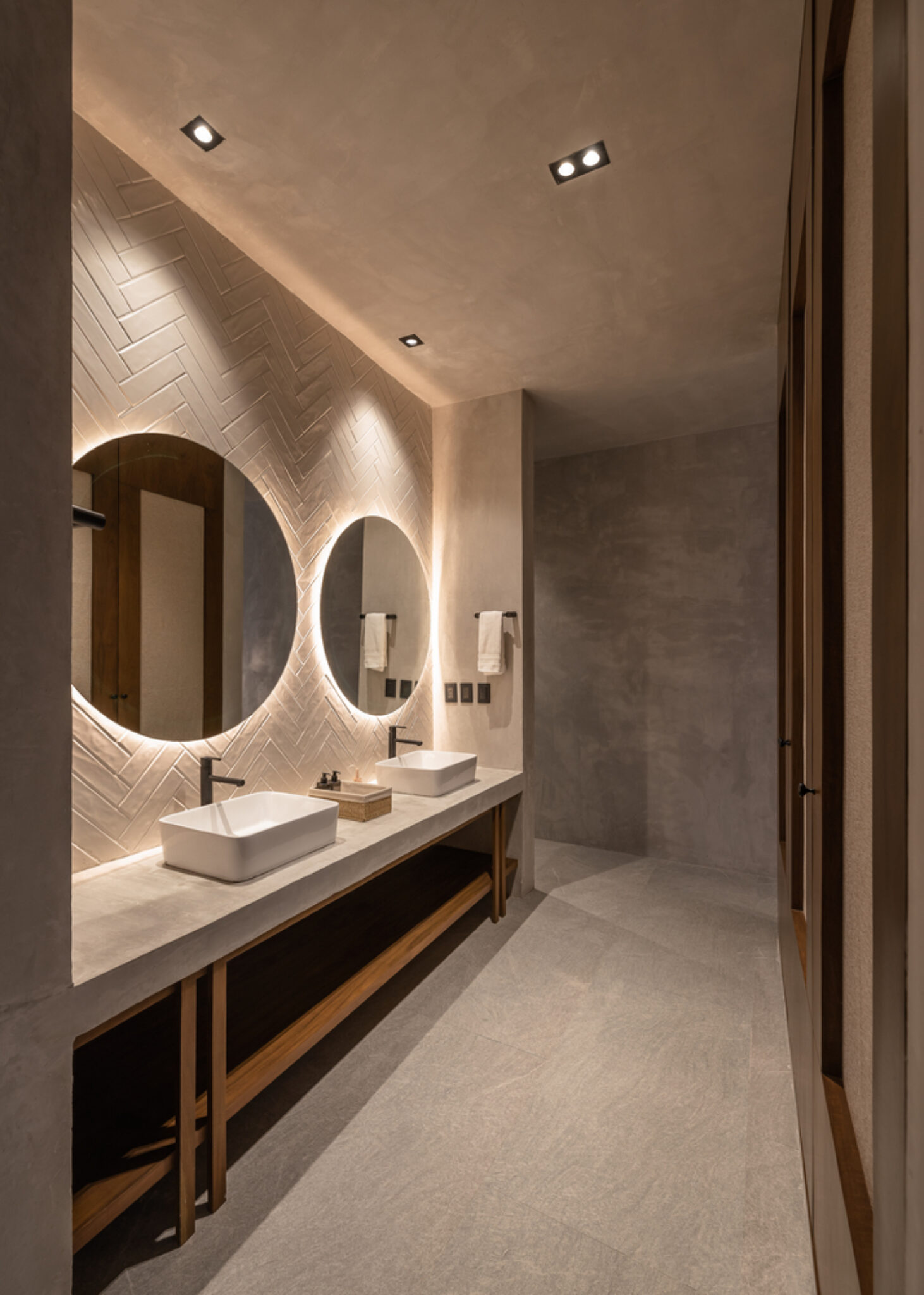 Tunich House | Ápiron - Arch2O.com